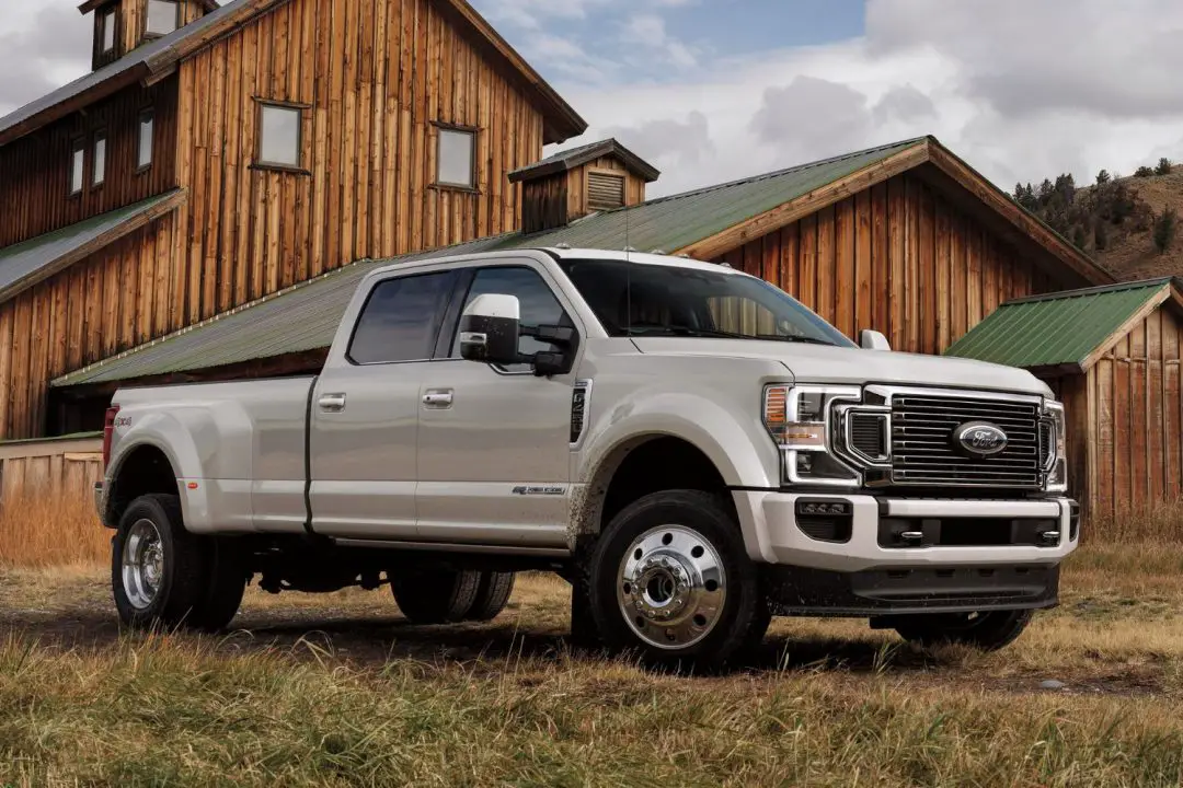 6×6 vs Dually Trucks: What's the REAL difference? - ReadySetRev
