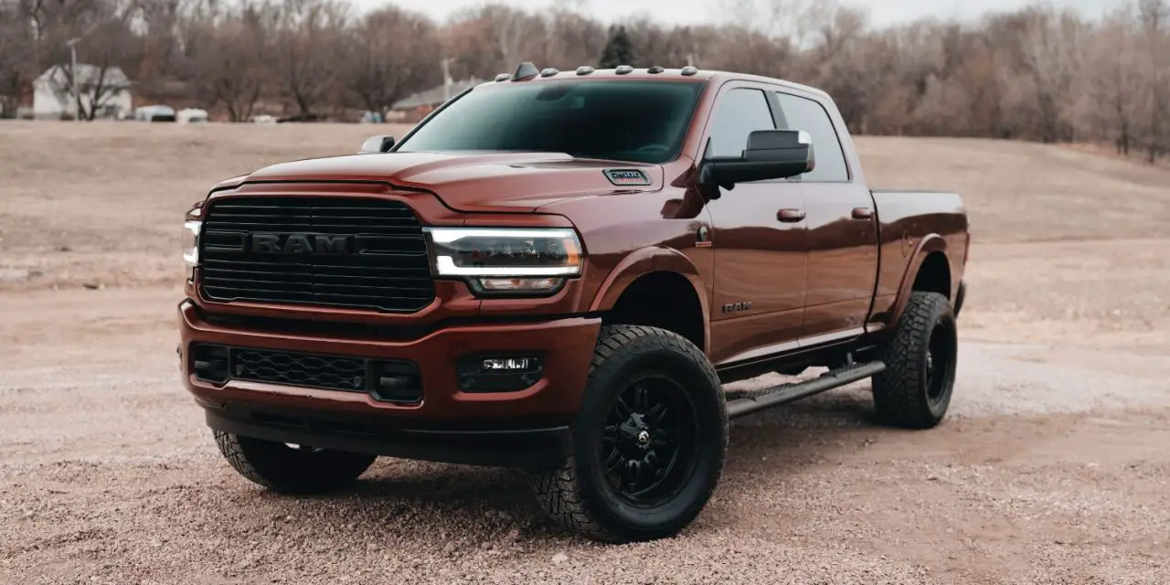 Top 8 Heavy Duty 2500 3500 Series Pickup Trucks That Get The Best Top 8 Heavy Duty 2500 3500 Series Pickup Trucks That Get The Best