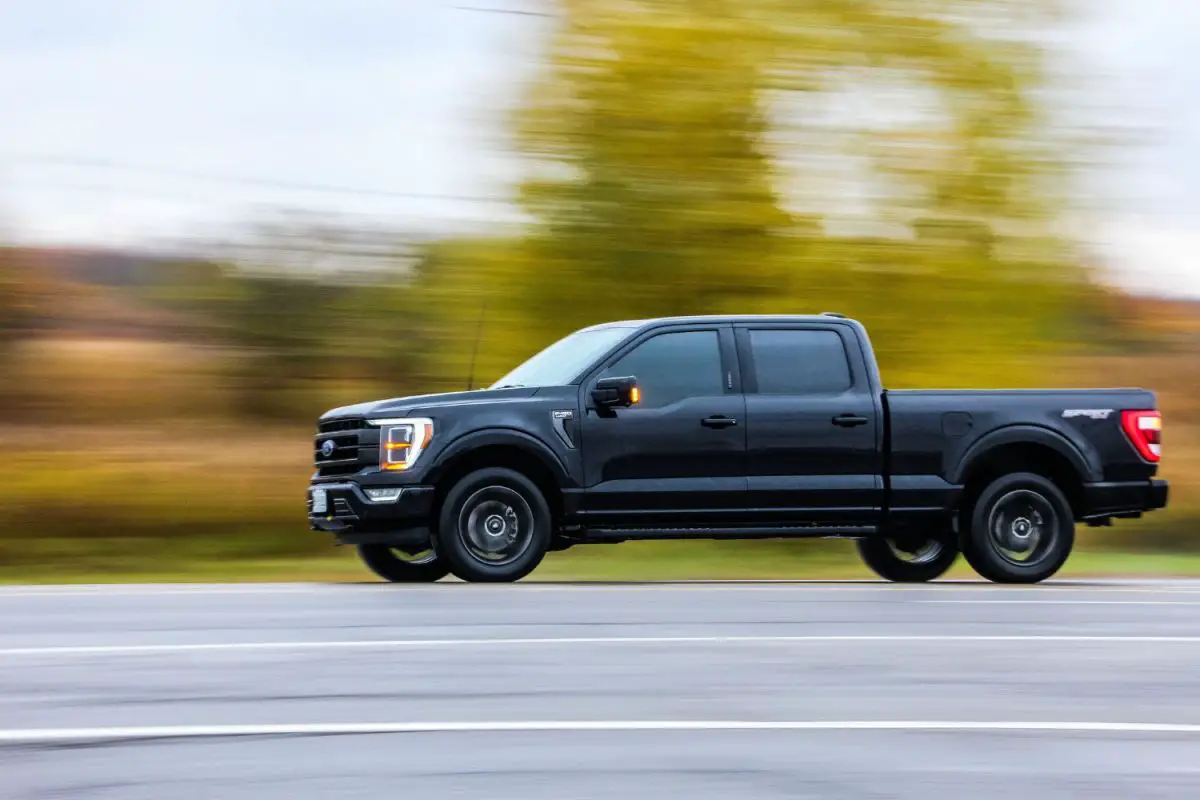 Top 5 Pickup Trucks that Offer Two Doors (Plus All 12 Options ...